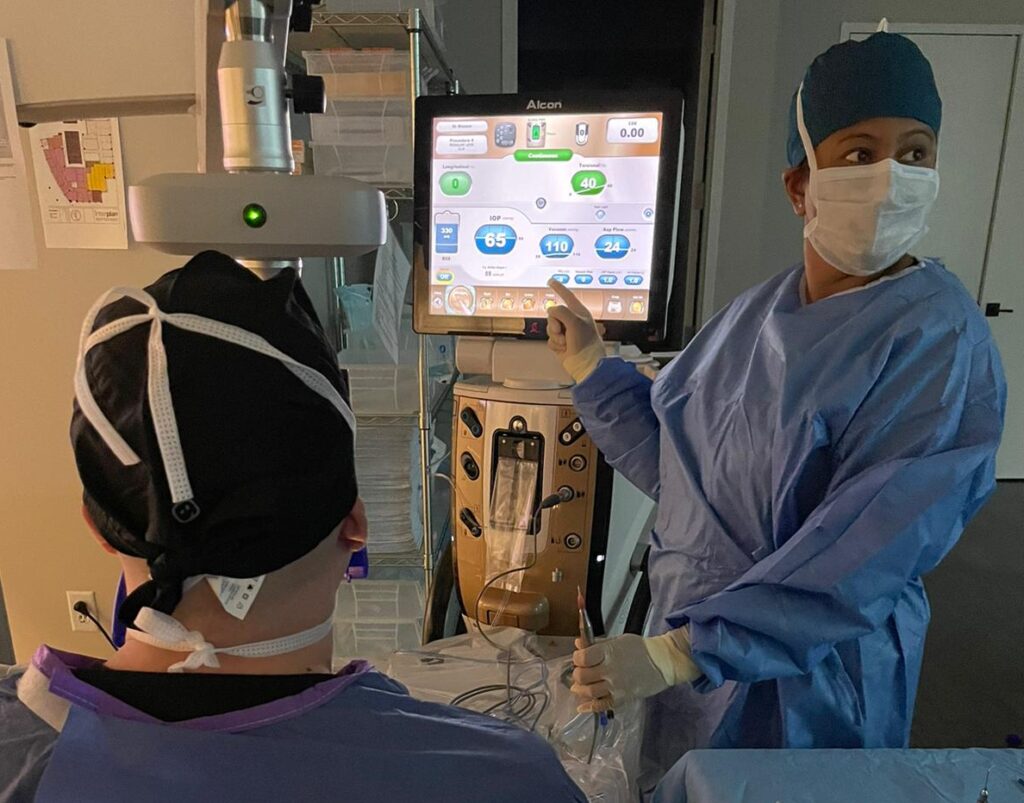 Custom Lens Replacement Surgery in DC and the DMV